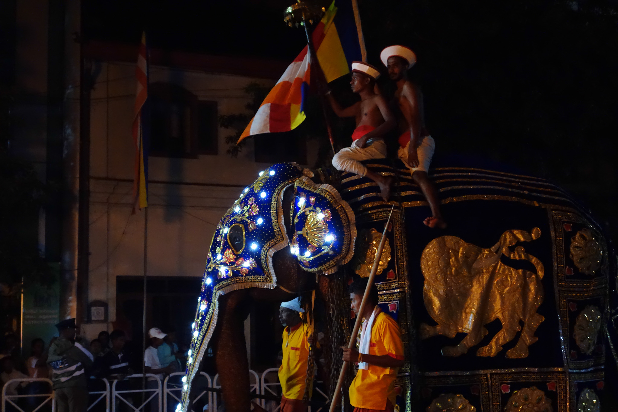 How to Experience the Magic of Kandy Perahera 2026: Sri Lanka's Most ...